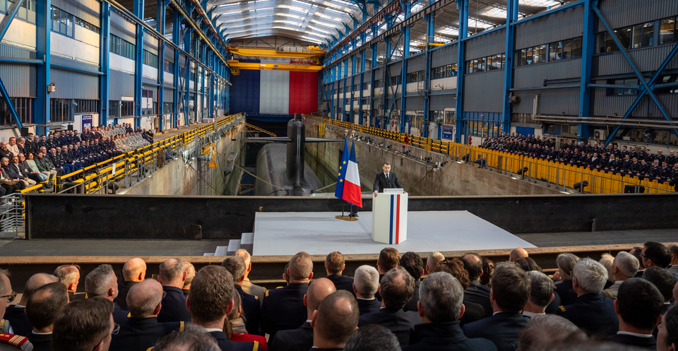 Visit to the Île Longue Operational Base. | Élysée